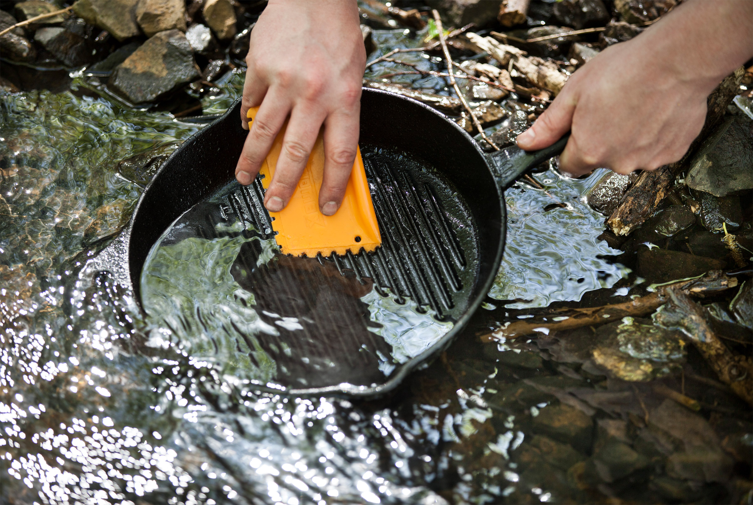 Scraper with Ridges for Cast Iron Petromax | Prismatch, Køb nu!